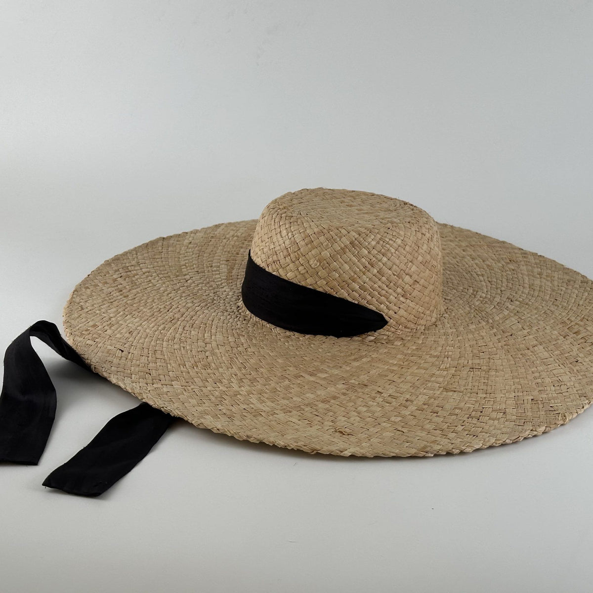 TIVOLI raffia hat – Nana Golmar